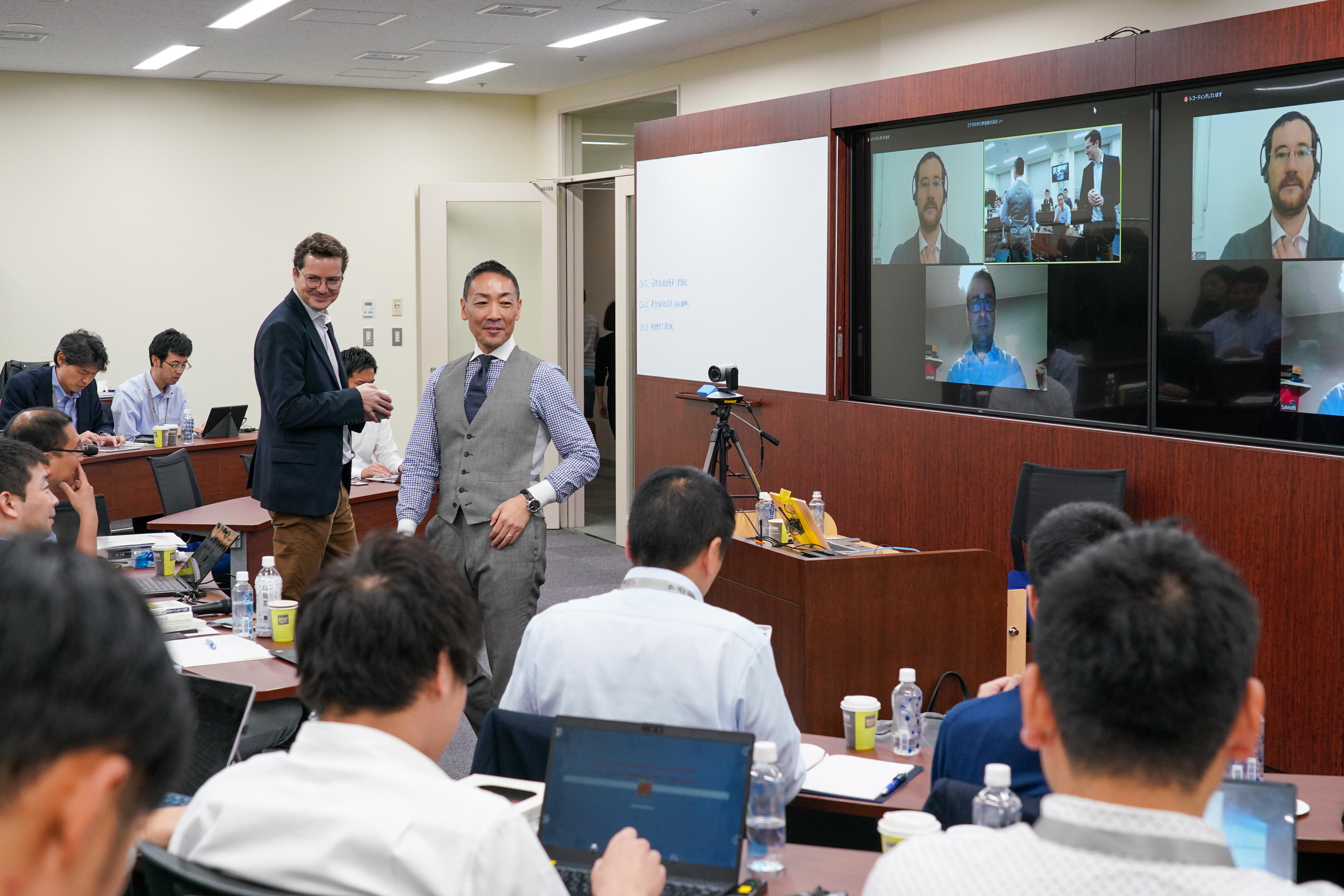 一橋ICS DXF2021 | お問い合わせ